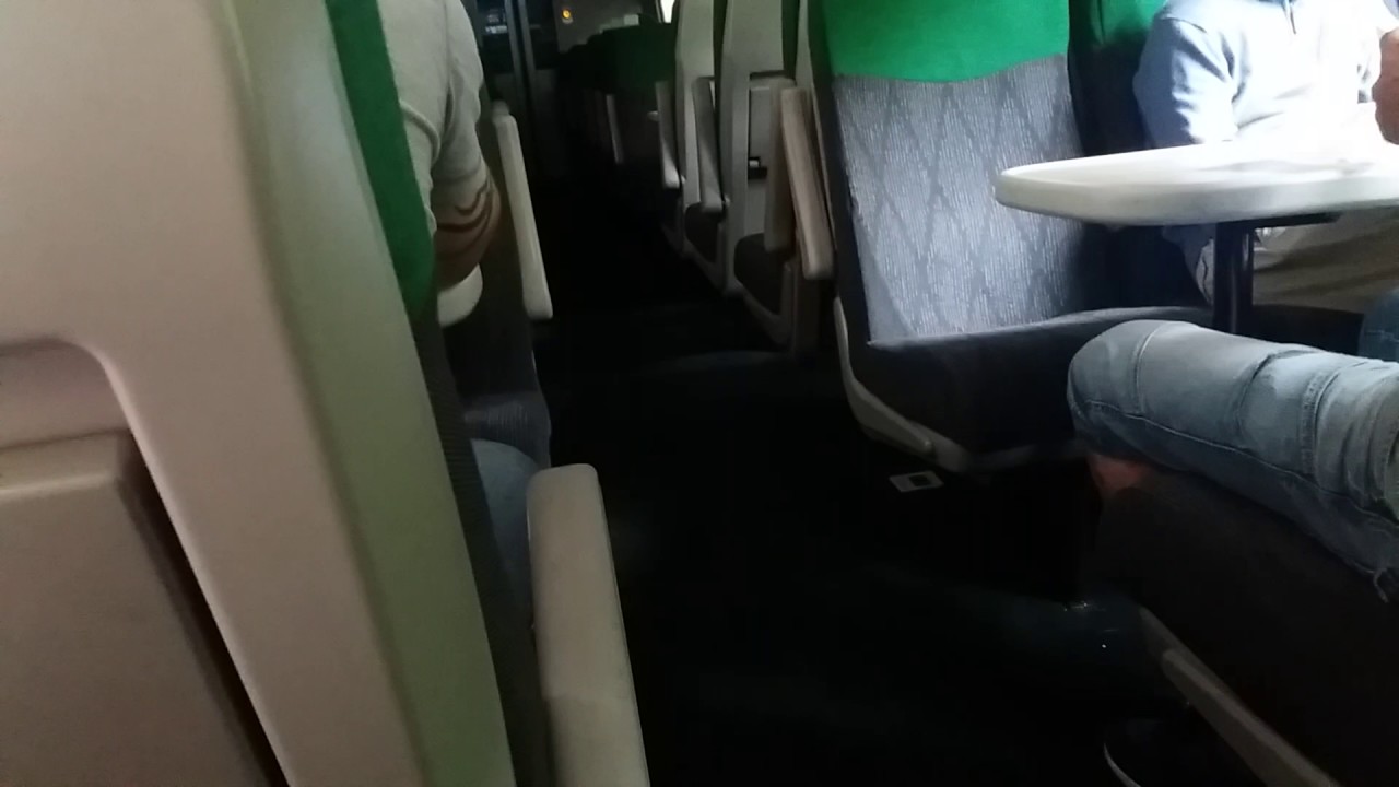 DARK RIDE ON A RE-LIVERIED + REFURBISHED Great Western Railway Class ...