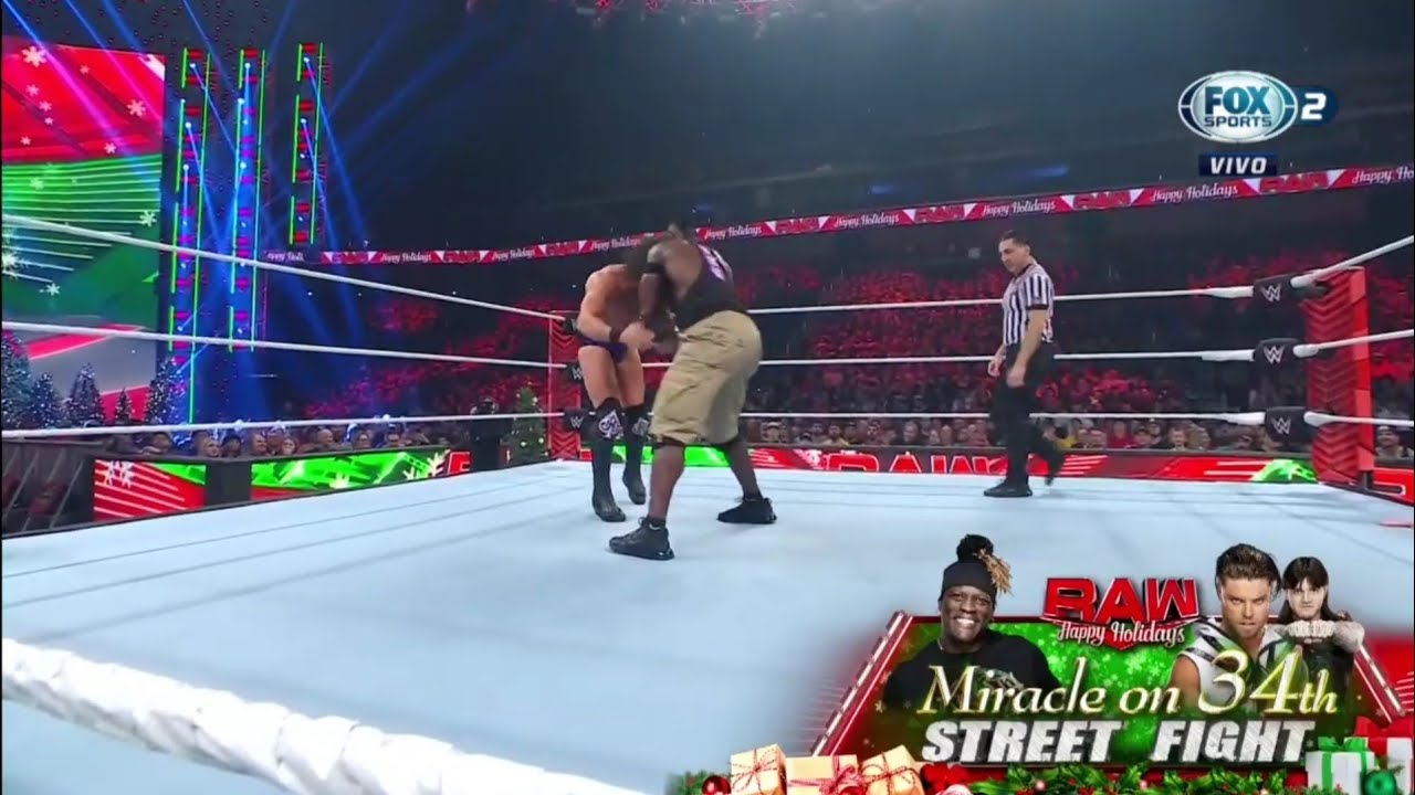 R-Truth Vs JD McDonagh - Street Fight Match - WWE Raw 18/12/2023 (En ...