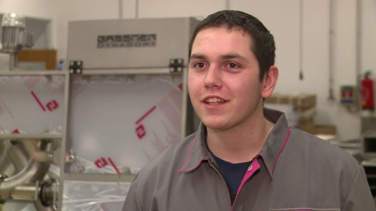 Gassner - Elektromaschinenbau und Automatisierungstechnik - YouTube