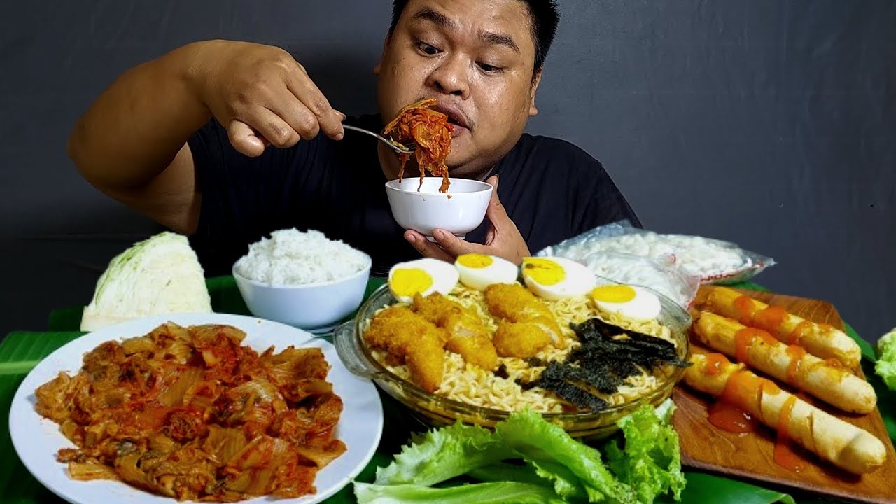 AMPUUN.!!PERTAMA X MAKAN KIMCHI MIE RAMEN SOSIS SERBA KOREA GK SANGGUP ...