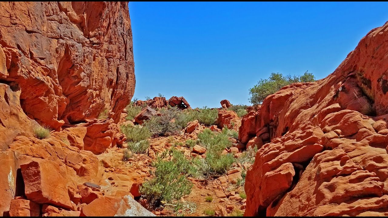 Little Red Rock, West of Las Vegas, Nevada, Near La Madre Mountains ...