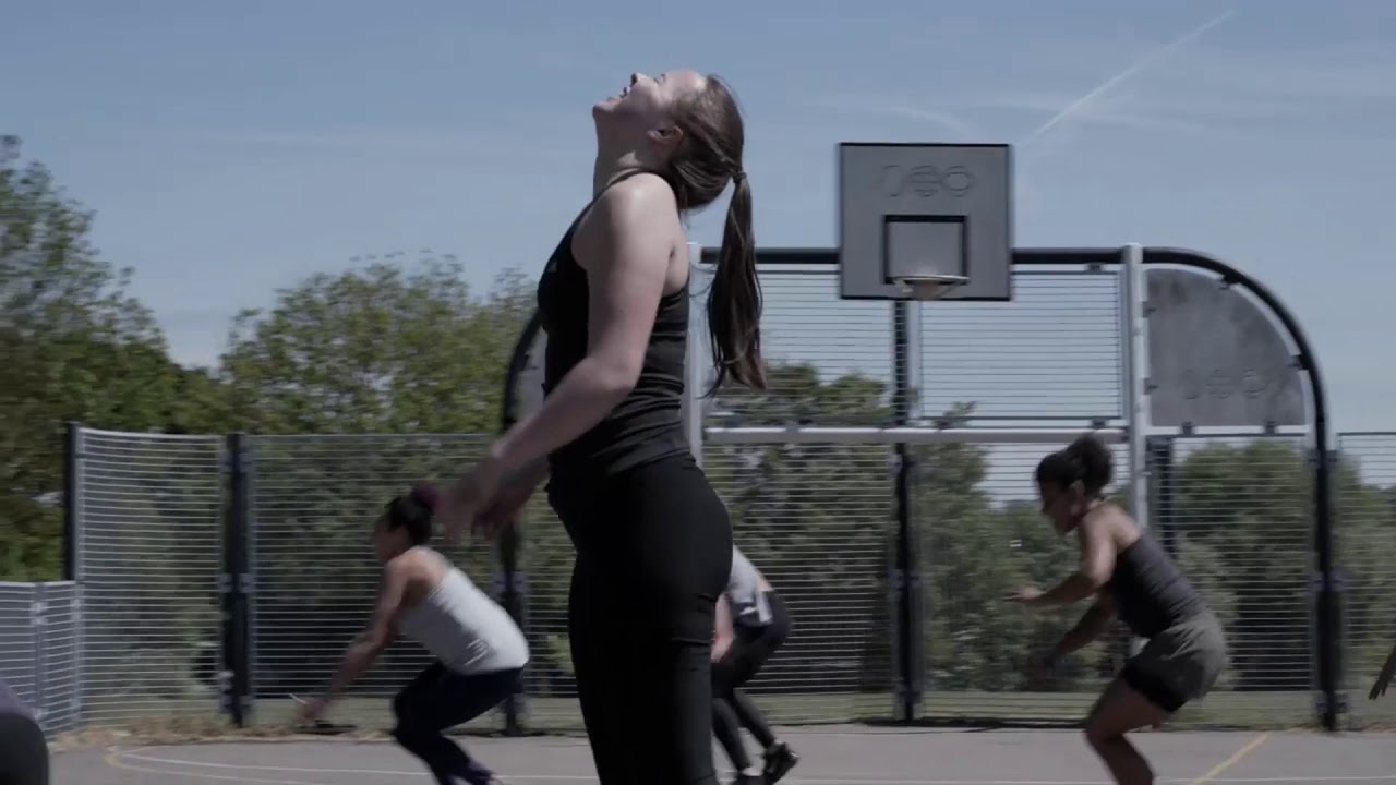 Metafit Training Outdoors - YouTube