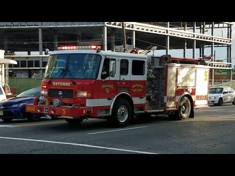 JCFD Engine 19 /Bayonne NJ FD Squad-5 /Spare Engine-8 Responding 9-1-17 ...