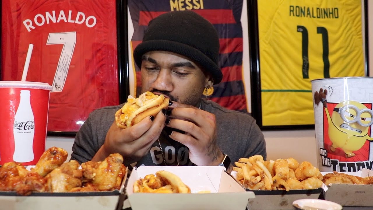 Buffalo Wild Wings NEW Bird Dogs & Wing Flavors! - YouTube