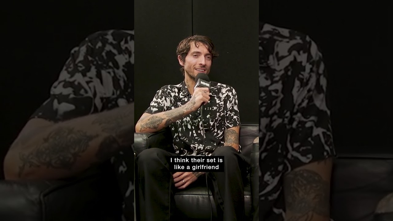 Oliver Sykes Hand Tattoos 2022
