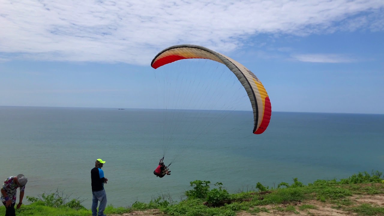 Parapente Adventures - YouTube