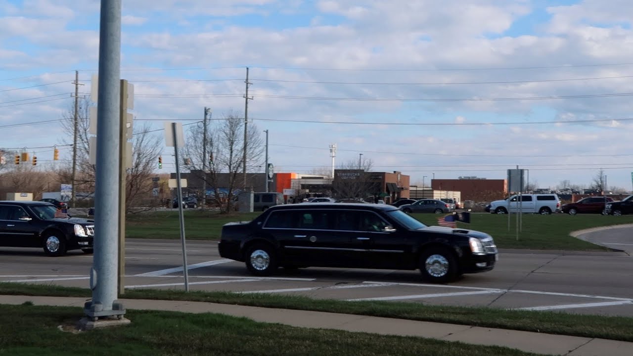 President Trump motorcade in Michigan 2018 - YouTube