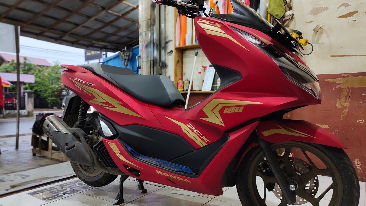 pemasangan striping pcx baru - YouTube