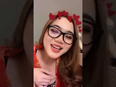 Live Baby Monica - Kalau Kalian Ganteng Dan Menarik Pasti Dapat Ciuman Manja