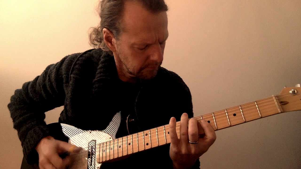 4 against 3, guitar pattern - YouTube