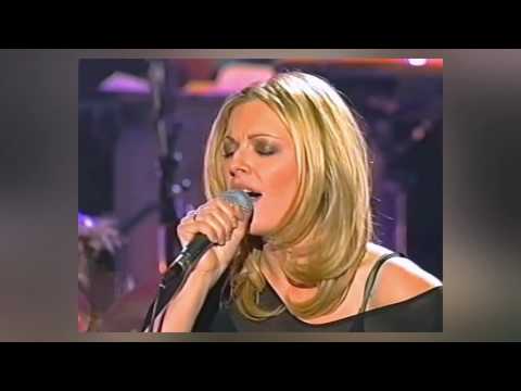 Anna Maria Jopek & Pat Metheny - Tam, Gdzie Nie Siega Wzrok (Follow Me)