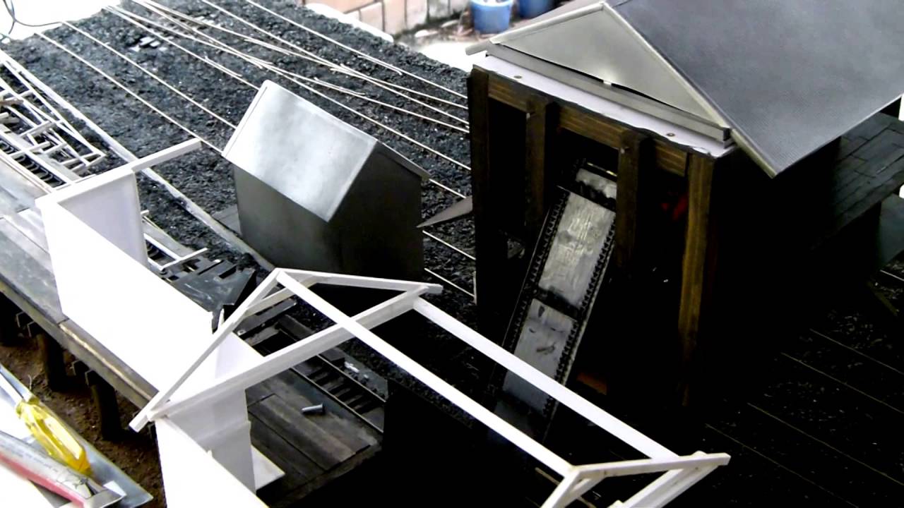 Corrimal Coal Elevating Conveyor Model - YouTube