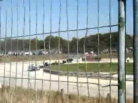 Banger Racing - Horndean Raceway - YouTube