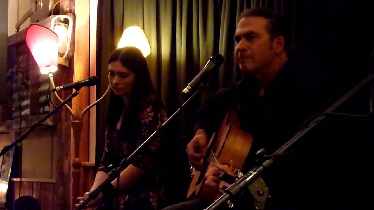 Travelling Man - Johnny K & Hayley Wilson - Concert For Karl - Dag ...