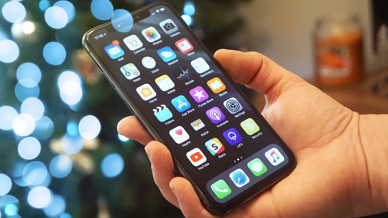 iPhone X | One month on - YouTube