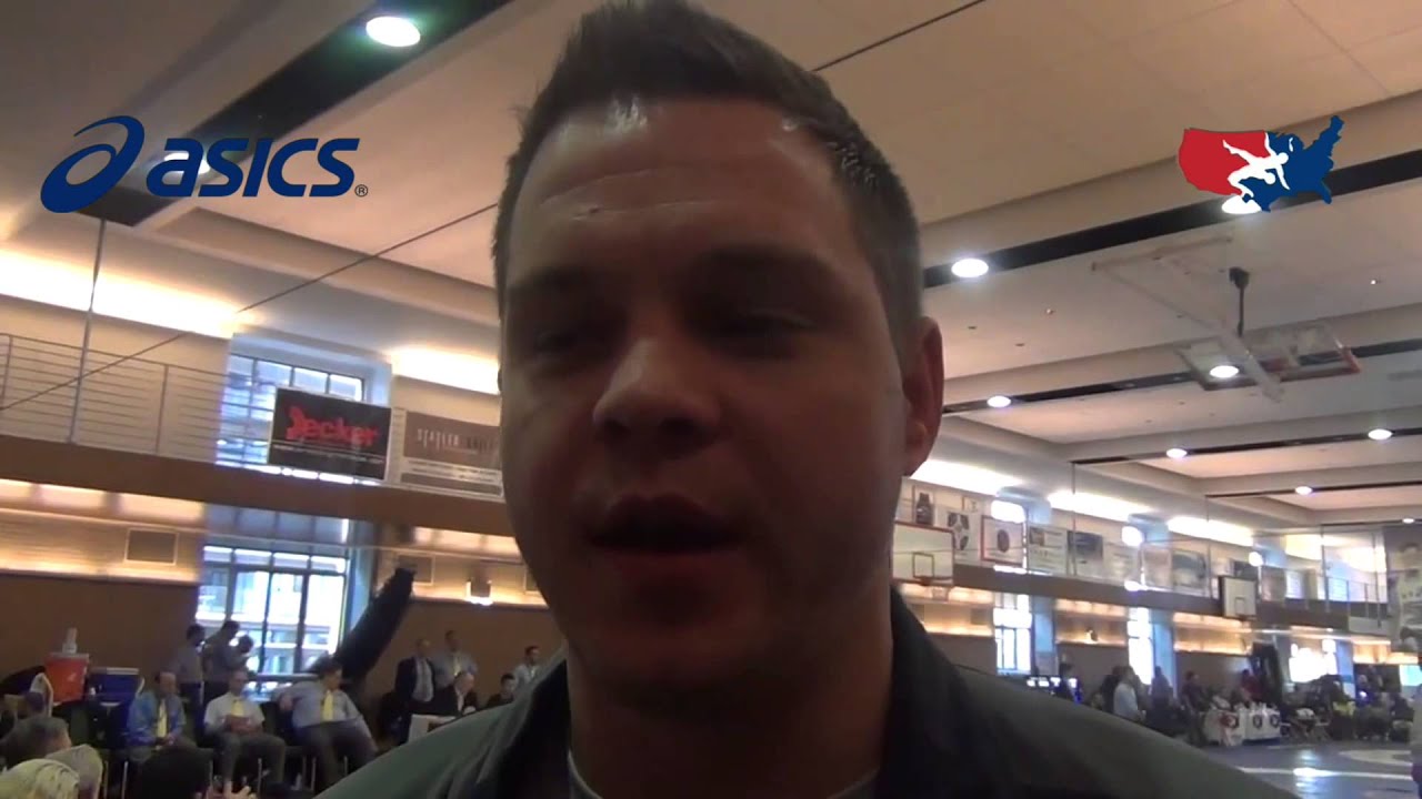 ASICS Coach Interview of the Week: Mark Perry - YouTube