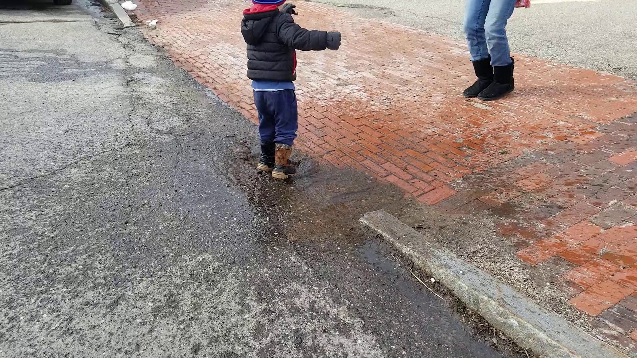 Puddle stomping - YouTube