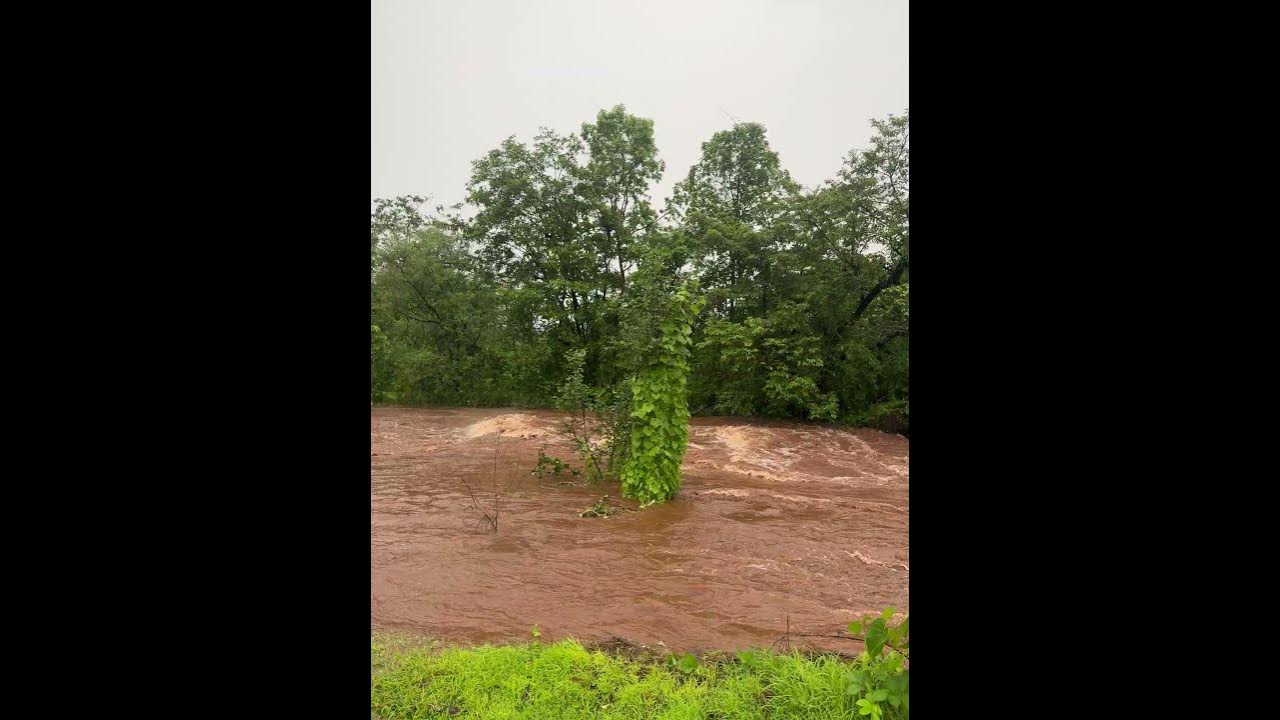 Flood my village #funnyshorts #funnyvideo #flood #youtubeshorts #funnyshorts #youtubevideo - YouTube