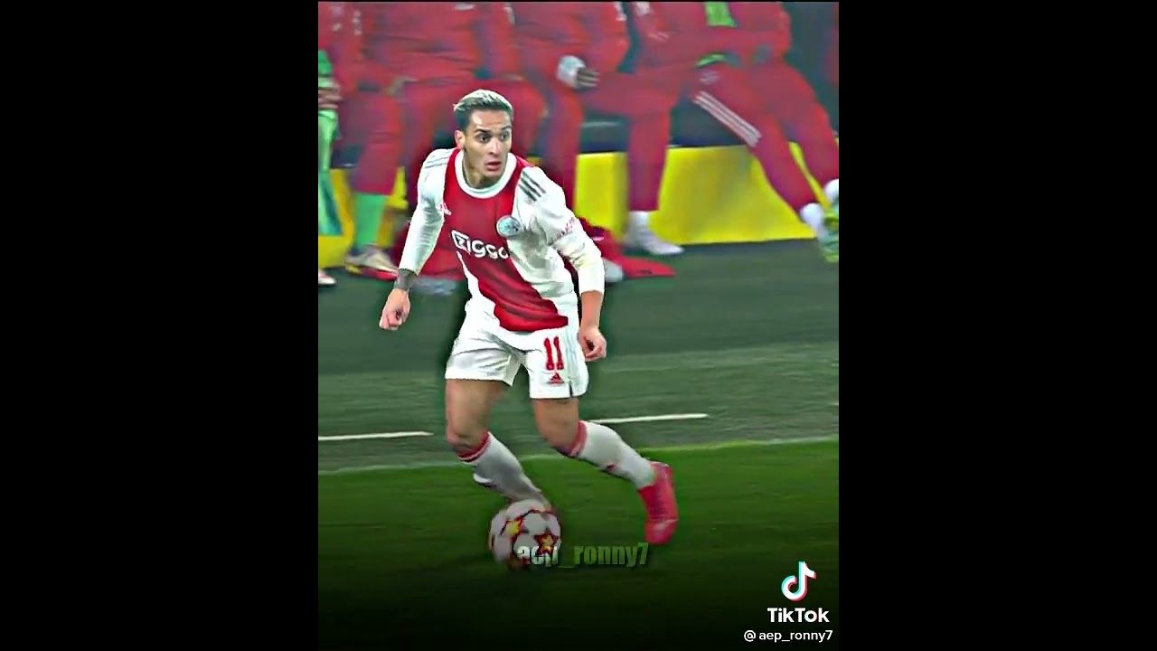 Antony touch #antony #football - YouTube