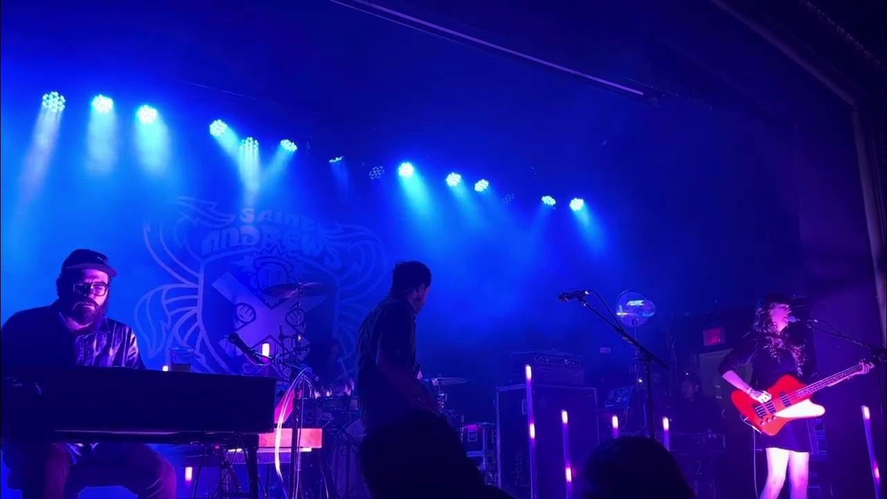 Silversun Pickups - Alone on a Hill 3.3.24 St Andrews Hall Detroit - YouTube