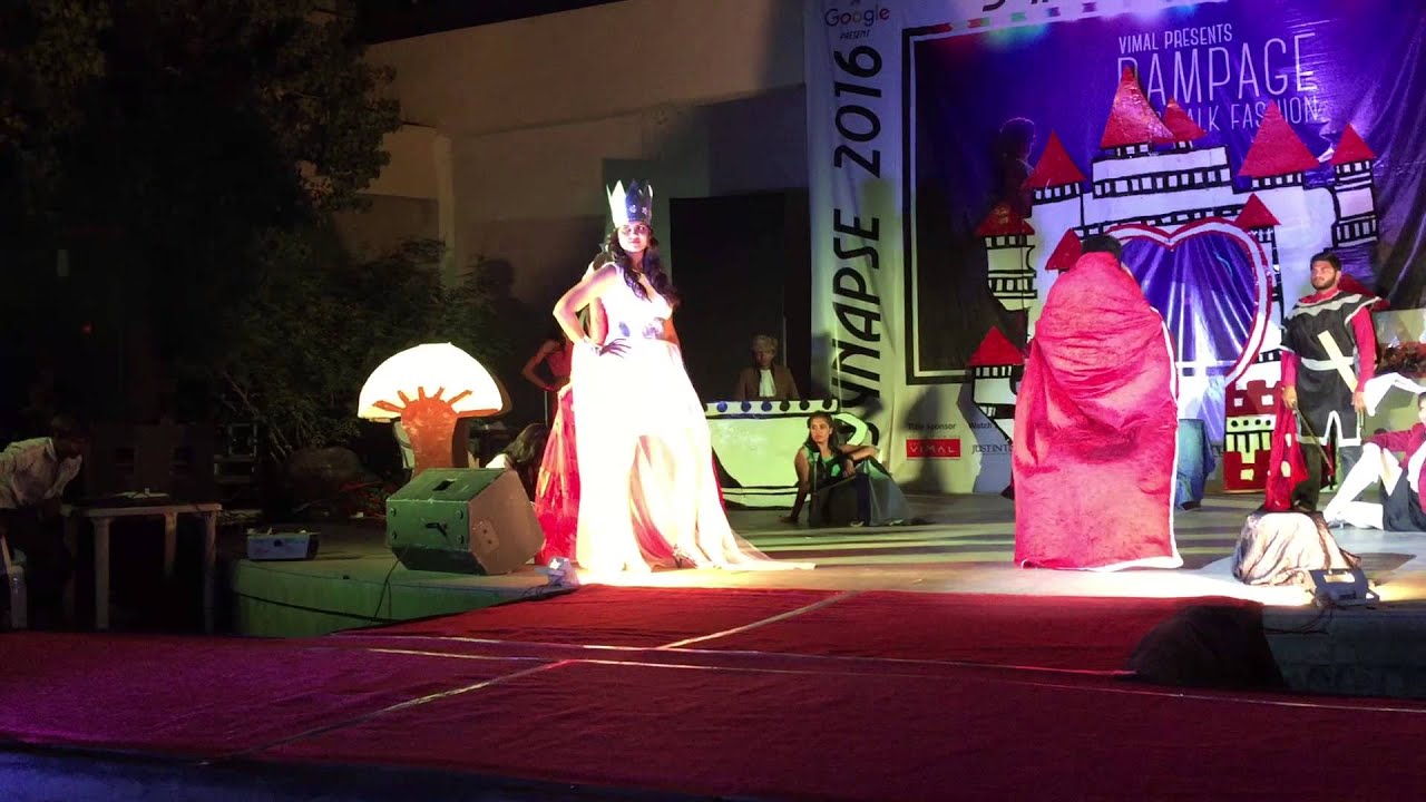 Ramp walk on Theme day dreaming by GECG I Award winning performance I ...