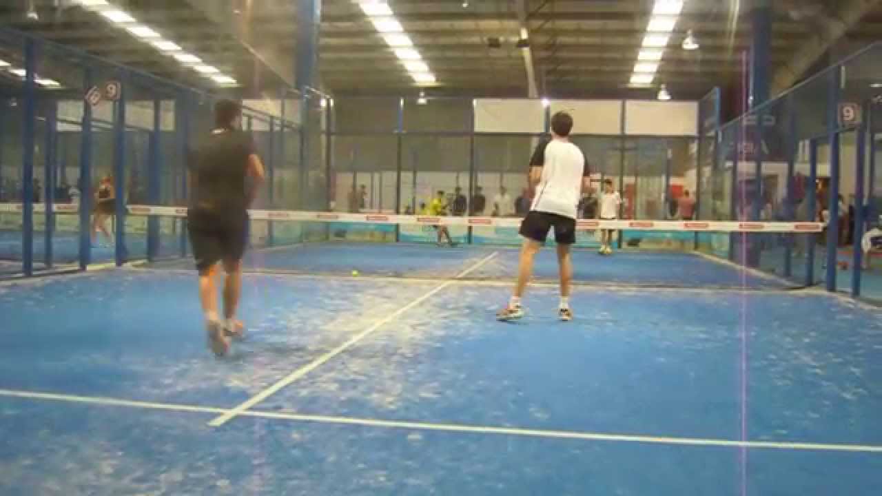 JUGADAS DE PADEL INFANTIL - YouTube