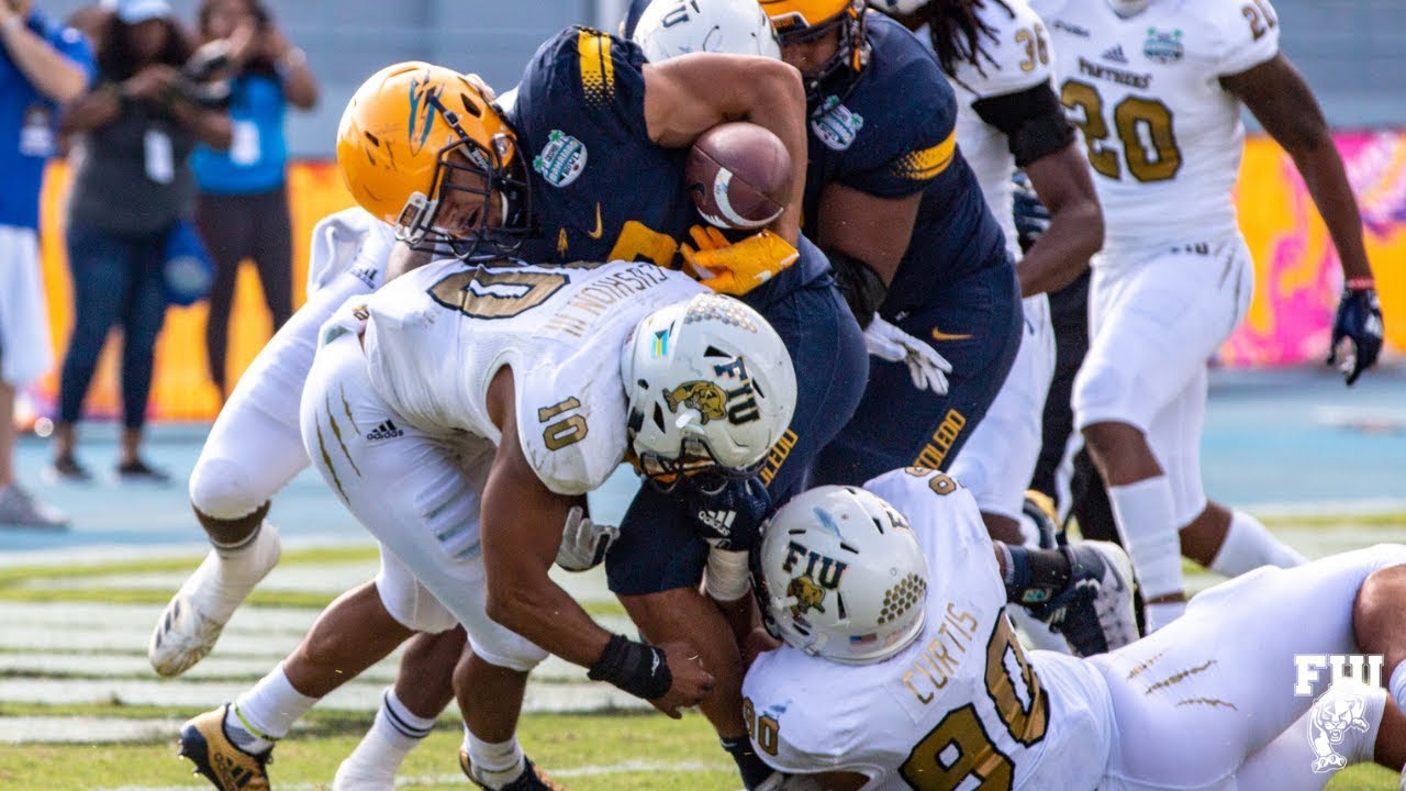 We Took Football To The Bahamas!!! - YouTube