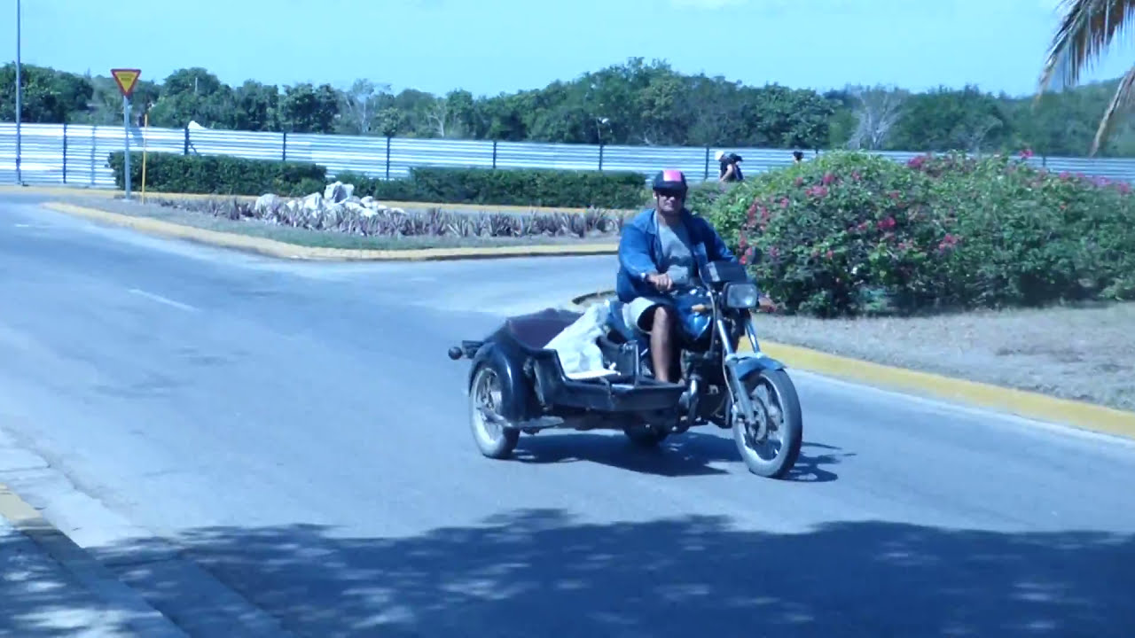 Cuban Electricians working at Power line in Holguin, Cuba. - YouTube