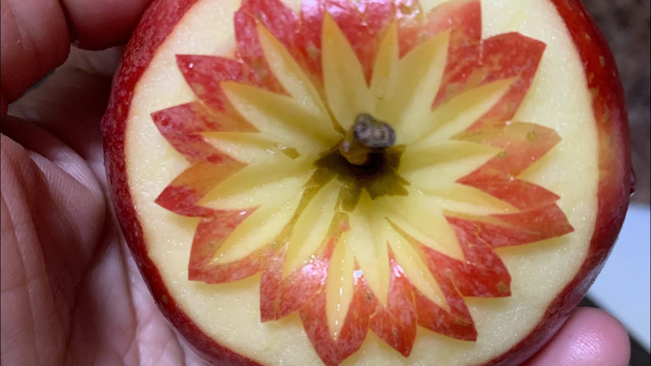 Easy and simple apple carving - YouTube