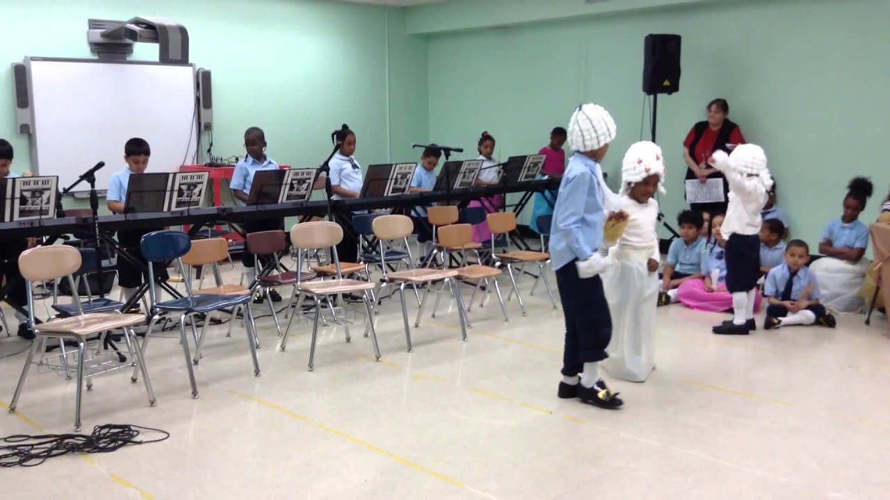 1st Grade school play - YouTube