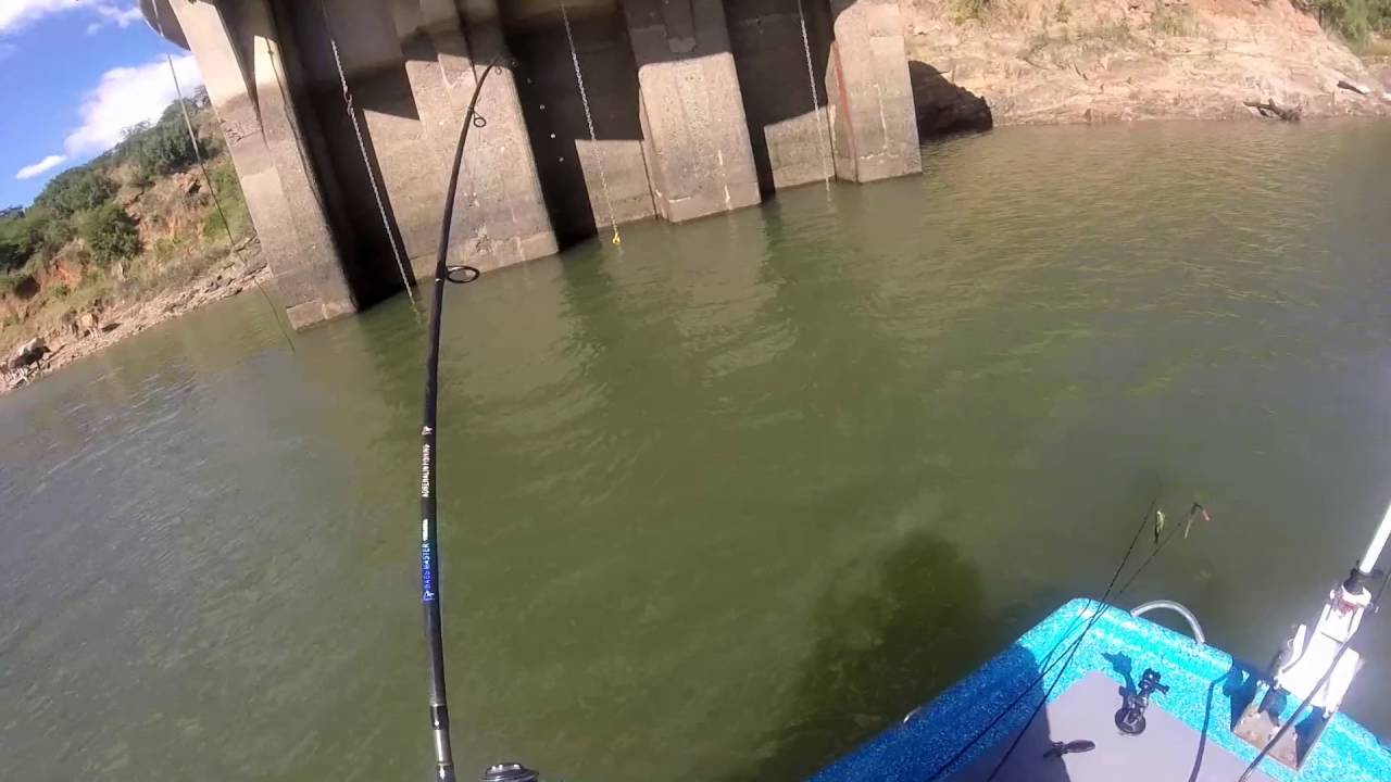 4.2 kg bass in South Africa 9.3 lb - YouTube