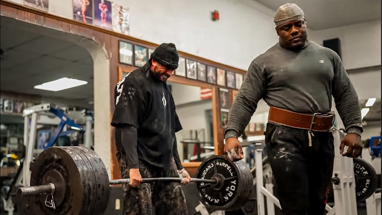 DEADLIFT PARTY AT THE MOST DANGEROUS GYM IN AMERICA - YouTube