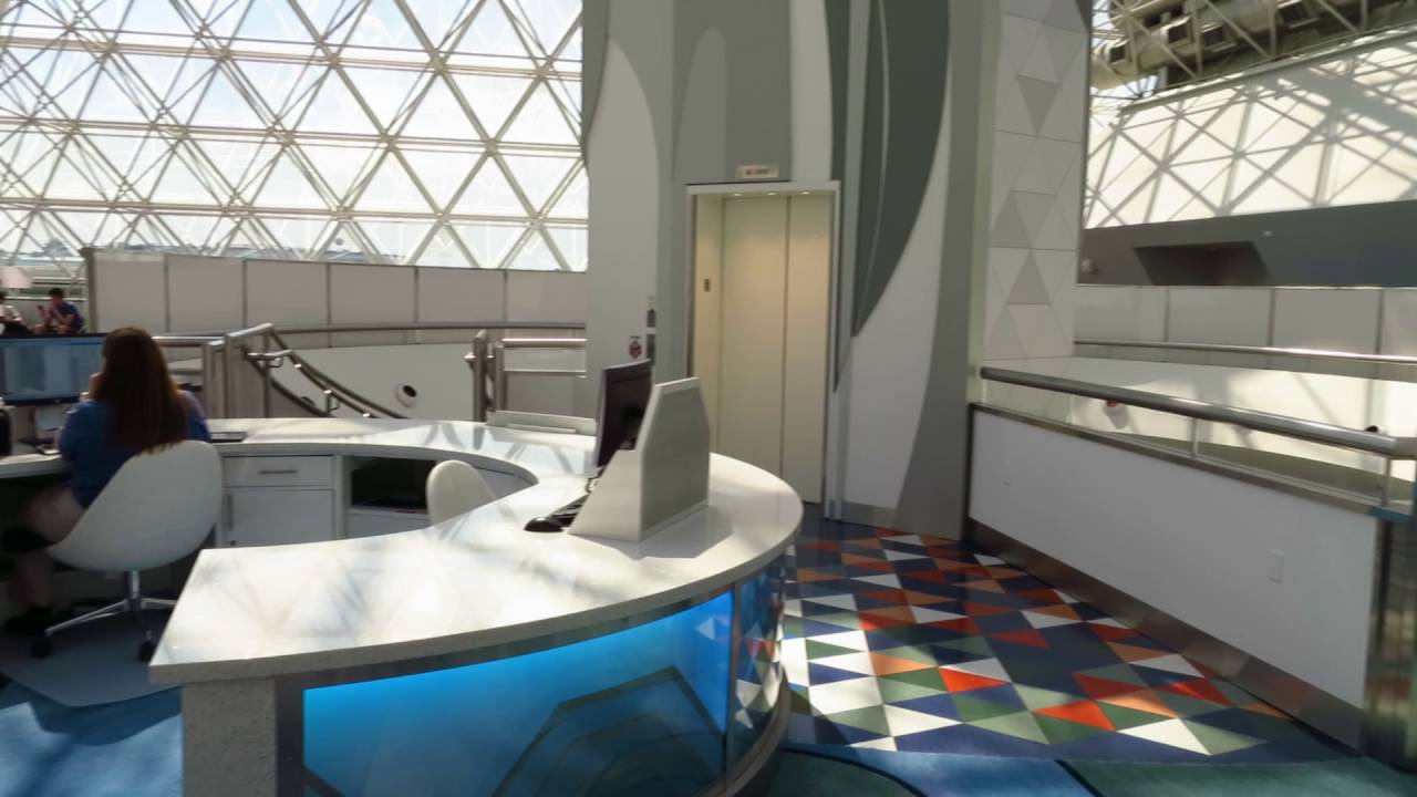 DVC Member Lounge at Epcot (Disney Vacation Club) - YouTube