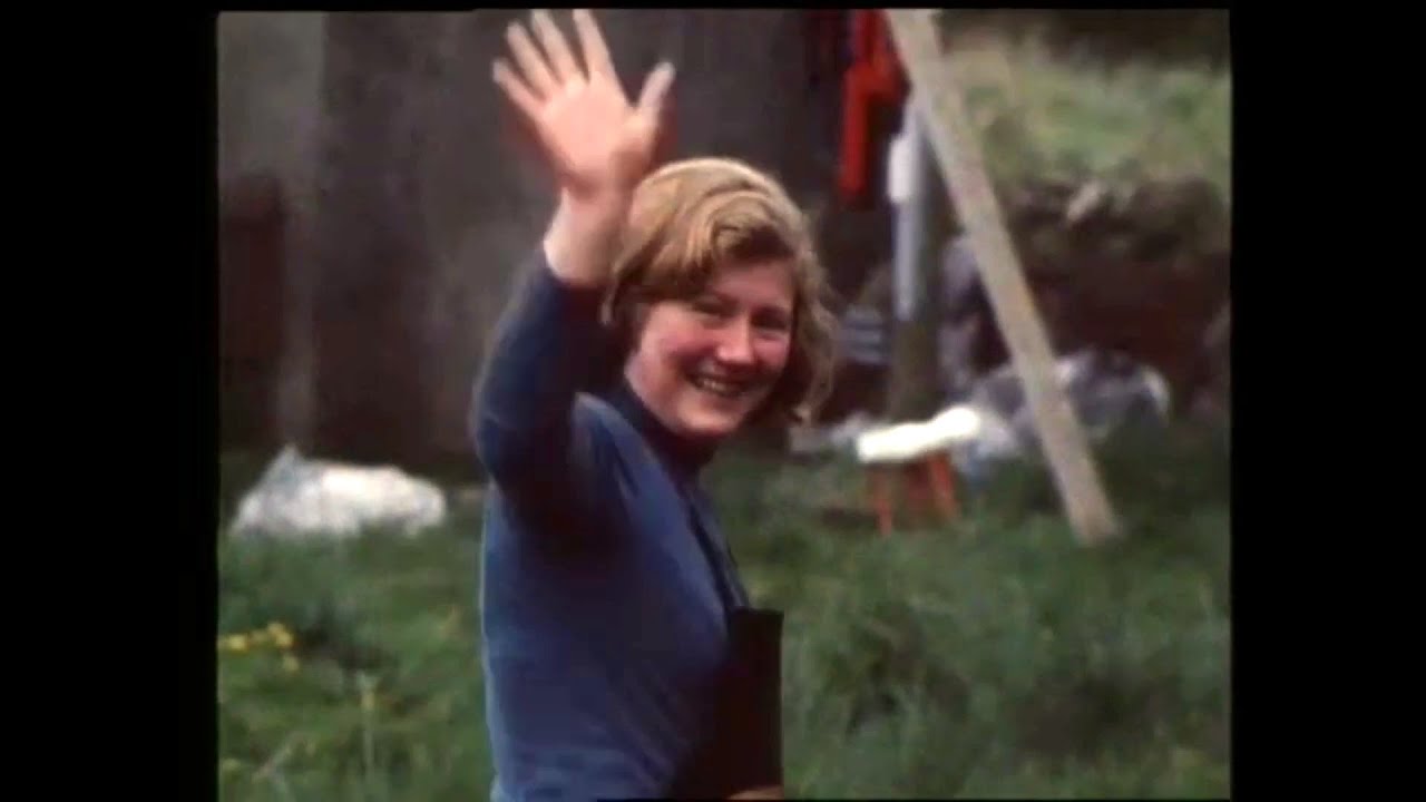 Hall's Pictorial Weekly in Oola, Co. Limerick, Ireland 1979 - YouTube