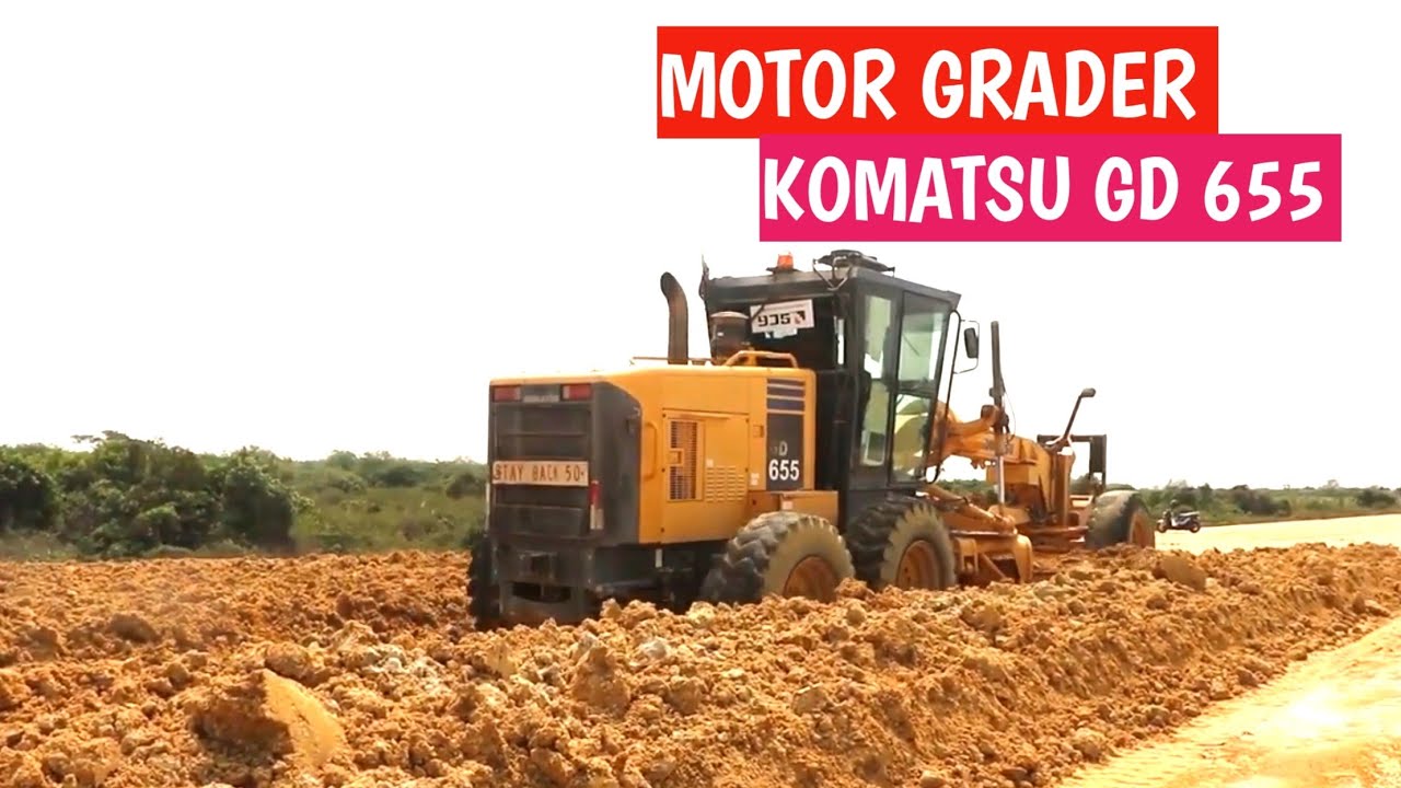KOMATSU GD 655 MOTOR GRADER PLOUGHING OPERATION ROAD CONSTRUCTION - YouTube
