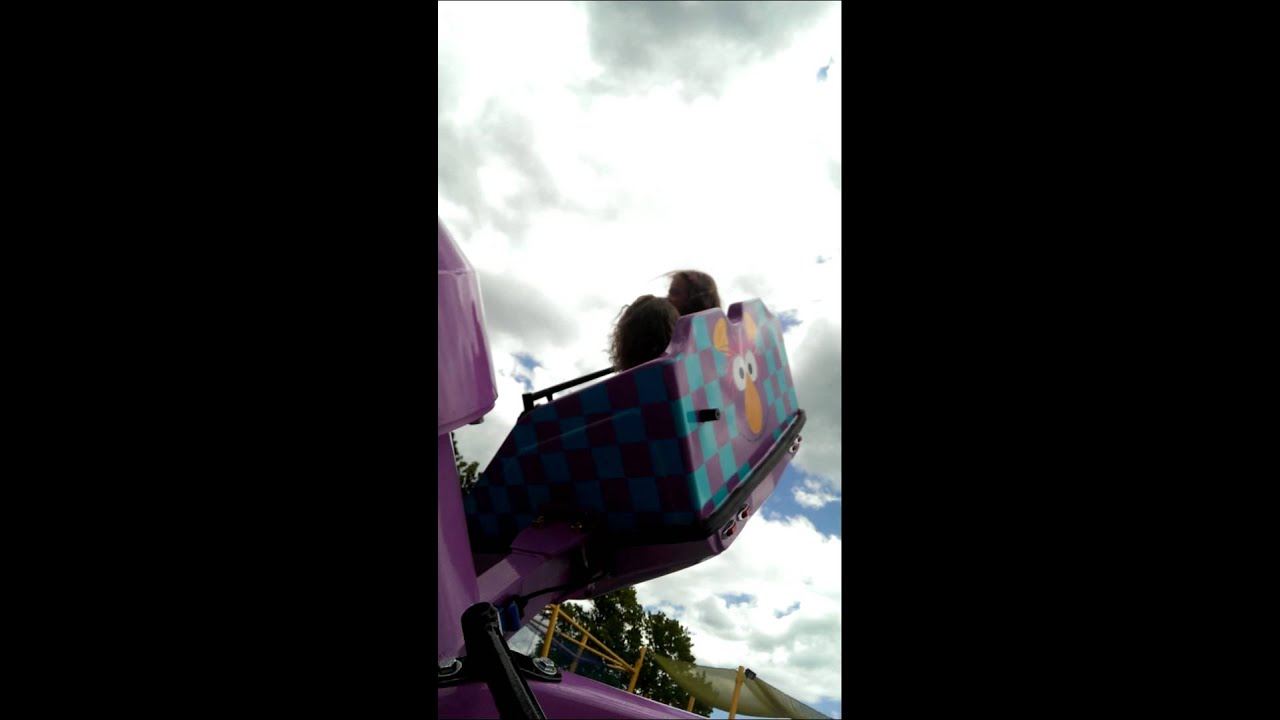 Honker Dinger Derby at Sesame Place! - YouTube