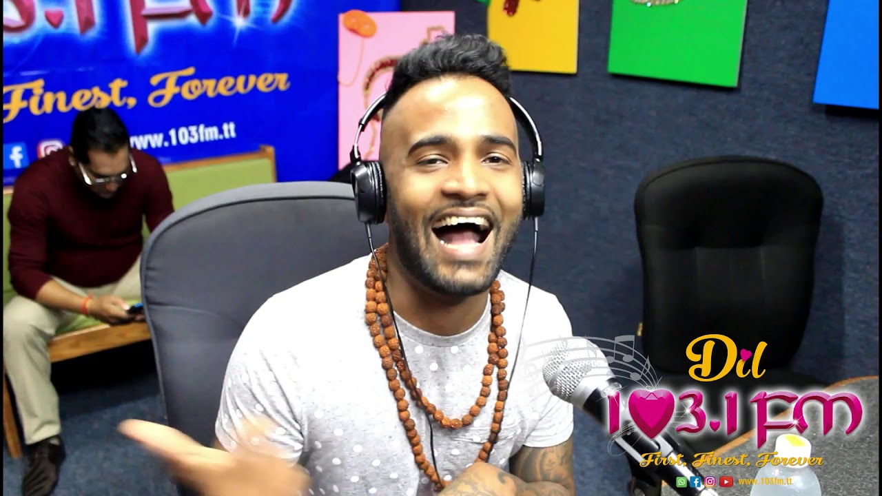 Red Carpet 2019: Master Saleem singing "De Doubles Man" - YouTube