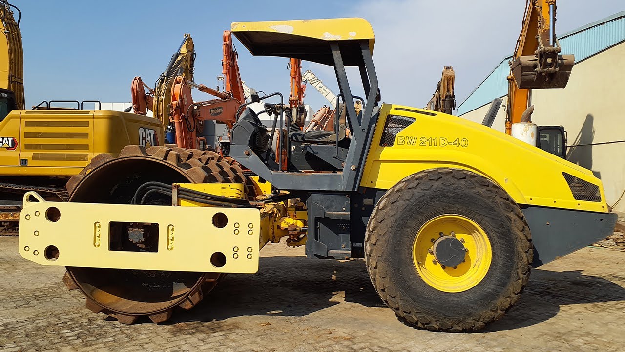 2014 BOMAG BW211D-40 Compactor | P&E Auctions - YouTube