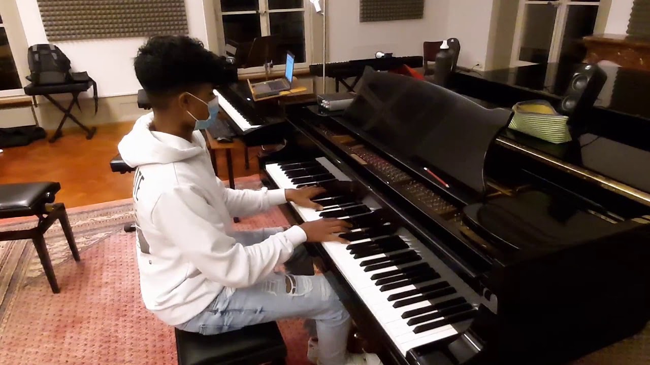 Jazz-Klavier - YouTube