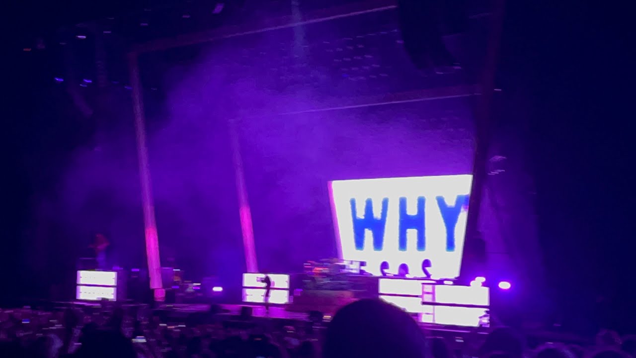 Why Won’t You Love Me 5SOS TD Pavilion Philadelphia August 19, 2023 ...