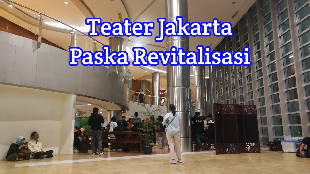 TEATER JAKARTA TAMAN ISMAIL MARZUKI - YouTube