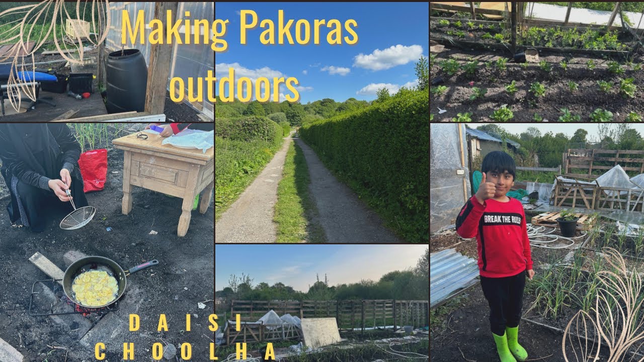 Making pakoras outdoor…Daisi choolha - YouTube