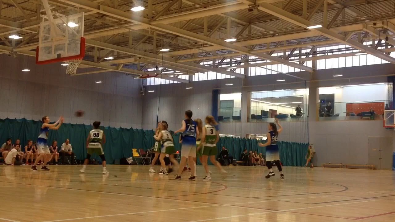 Royals U14 Girls highlights vs Bracknell Cobras - YouTube