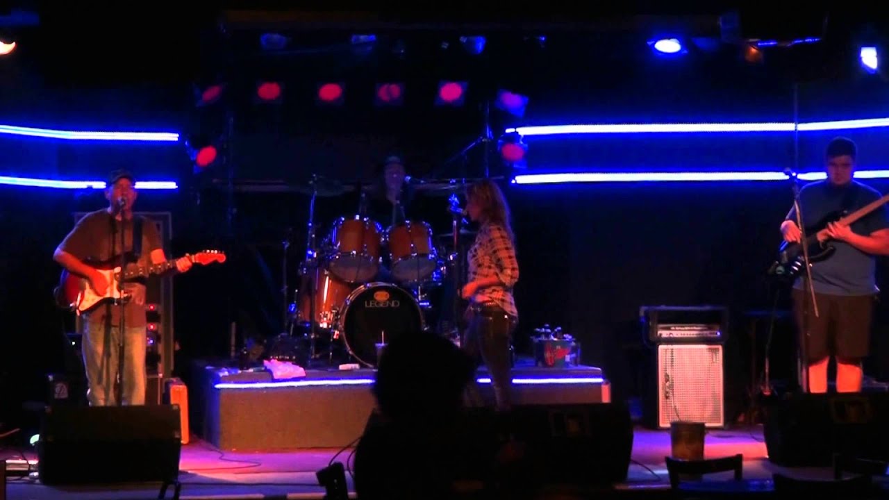 Shari Bales [10.14] S4 - YouTube