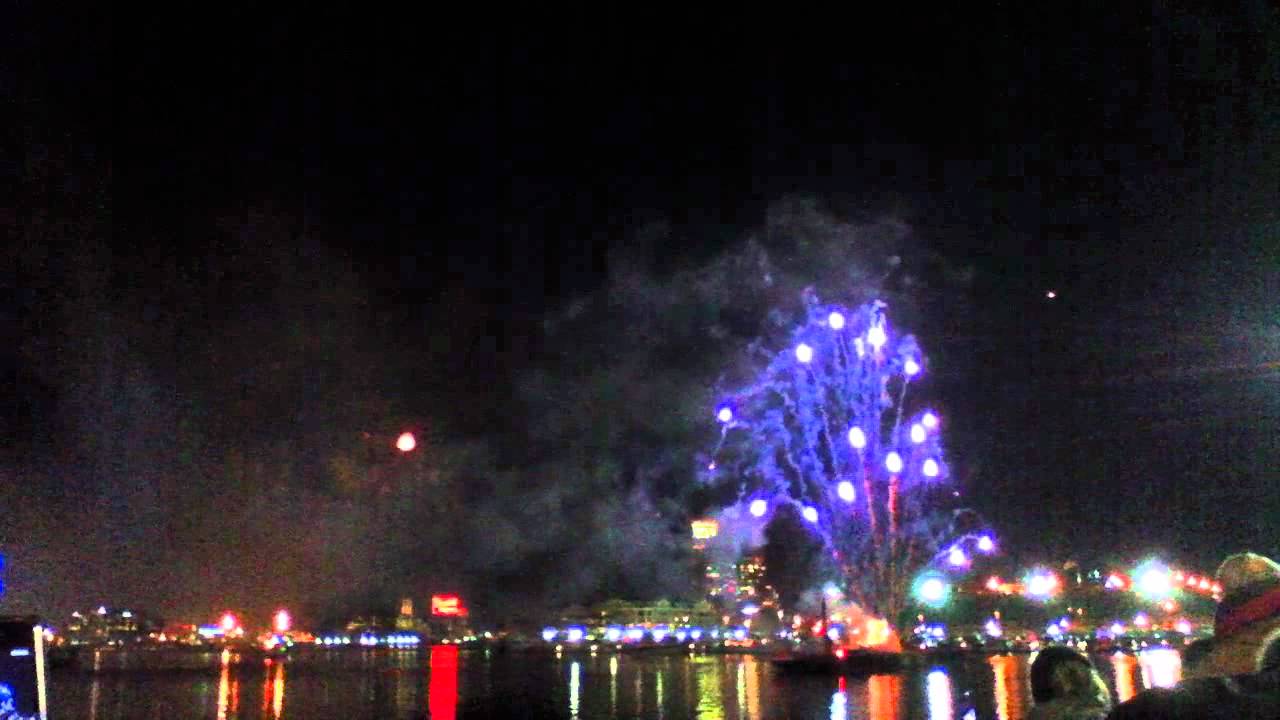 2011 New Years Baltimore Inner Harbor Fireworks - YouTube