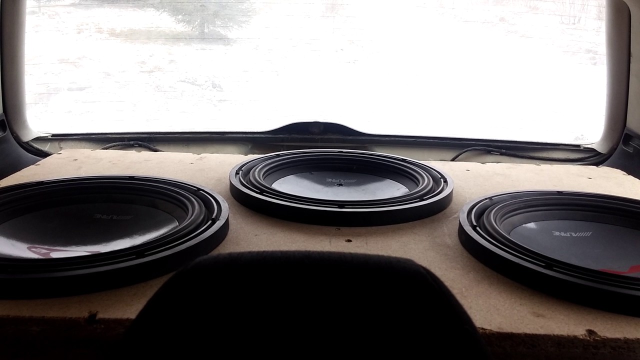 Alpine swr 1222d Play's trap :) - YouTube