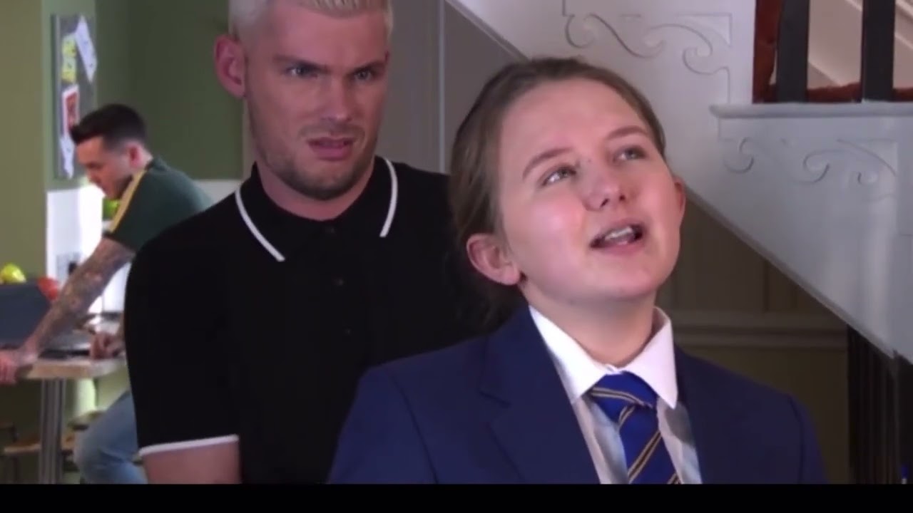 Leah Barnes 4th - 5th July 2019 (Hollyoaks) - YouTube