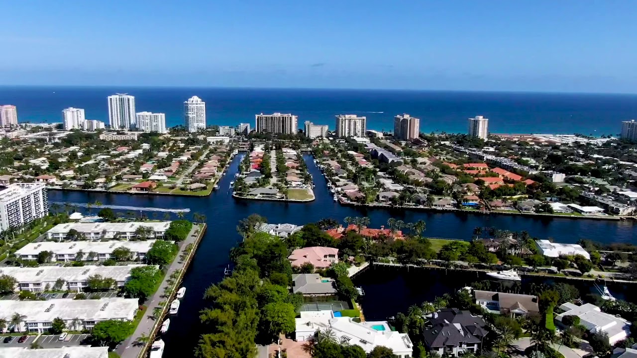 110 Compass Dr - YouTube