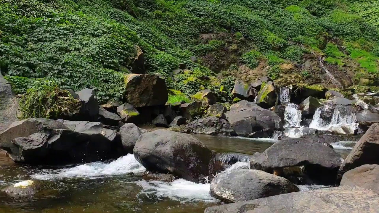 Waterfall sounds, river sounds, water sounds, waterfall, white noise ...