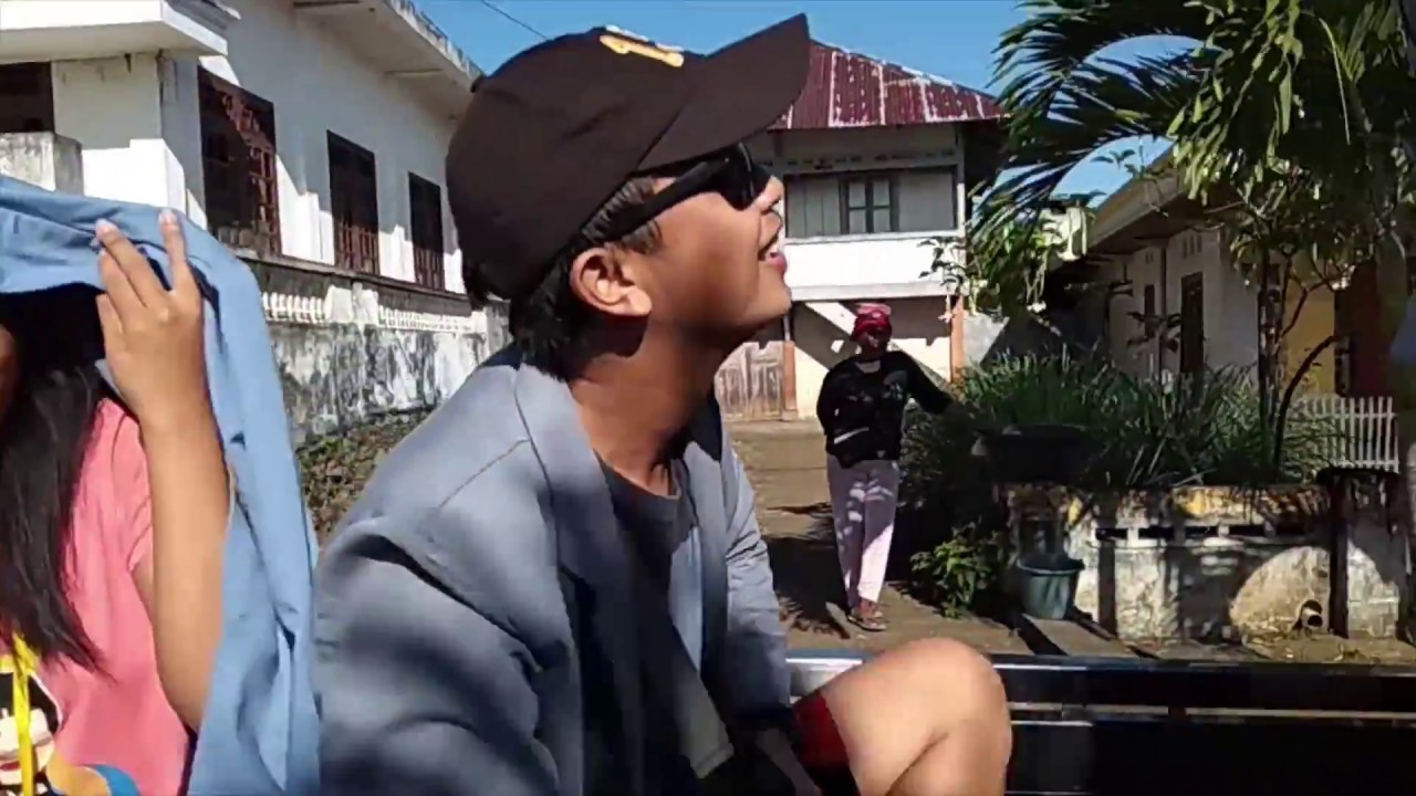 www unsrat ac id KKT 118 Kegiatan Posko Pakuure 1 - YouTube